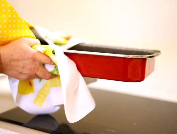 How To Make A Kitchen Towel Scarf (Kitchen Boa) No Pattern Needed ⋆ ...