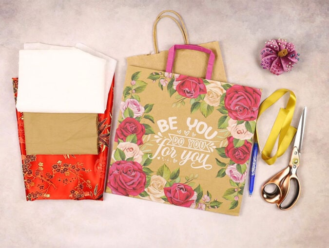 How To Sew A Lined Gift Bag In ANY Size You Want ⋆ Hello Sewing