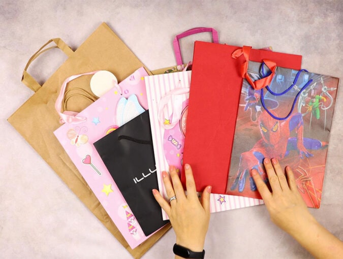 How To Sew A Lined Gift Bag In ANY Size You Want ⋆ Hello Sewing