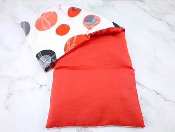 How To Make A DIY Rice Heating Pad ⋆ Hello Sewing