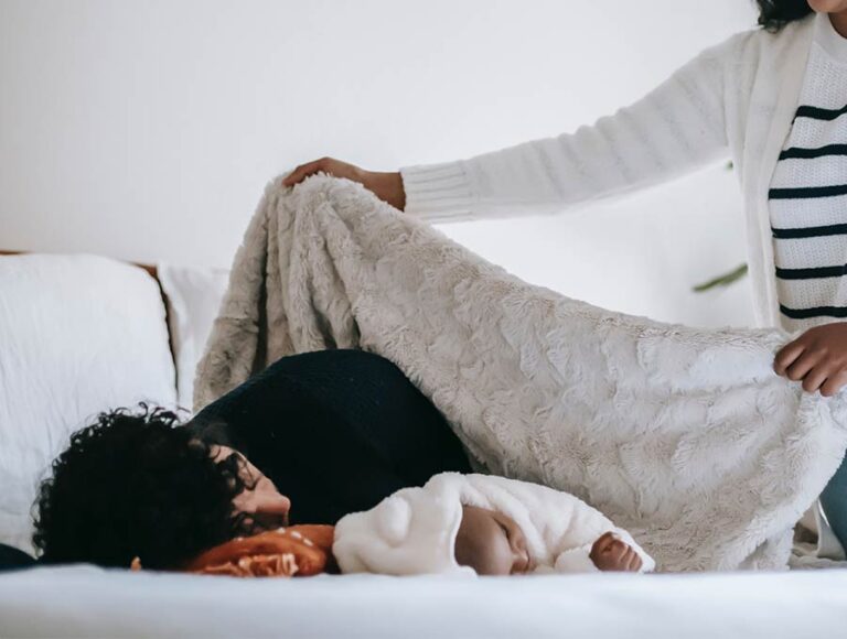 How To Sew Minky Fabric - My Clever Tips And Tricks ⋆ Hello Sewing