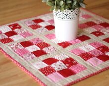 20+ Gorgeous Mini Quilt Patterns ⋆ Hello Sewing
