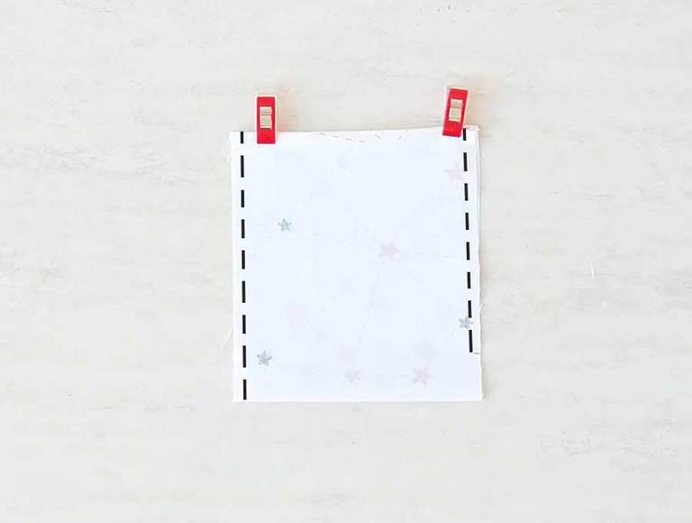 DIY Phone Pillow Stand / Holder Tutorial (+ FREE Pattern) ⋆ Hello Sewing