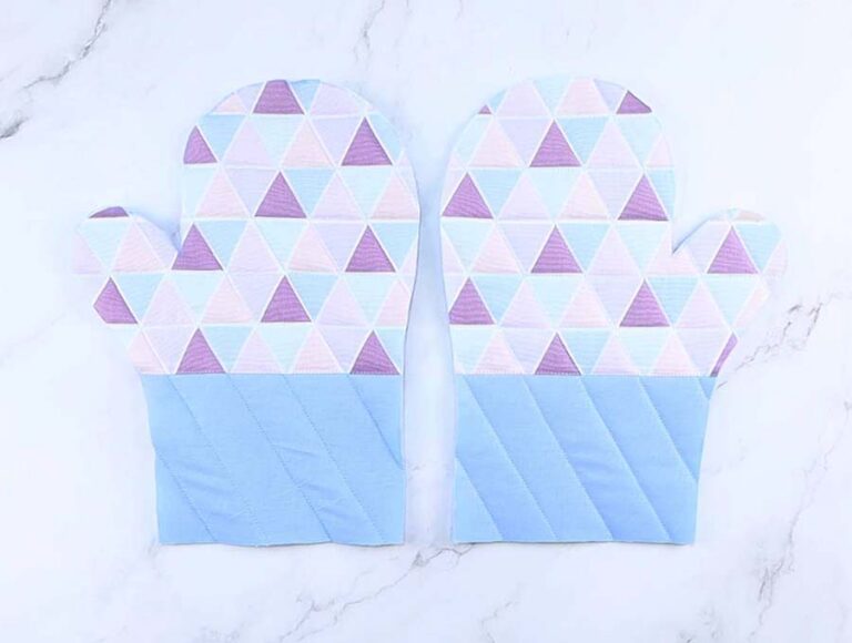 How To Make An Oven Mitt - FREE Pattern And VIDEO ⋆ Hello Sewing