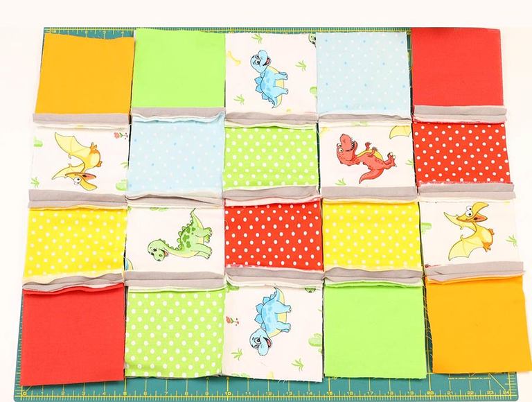 How To Make A Rag Quilt (the Easy Way) ⋆ Hello Sewing