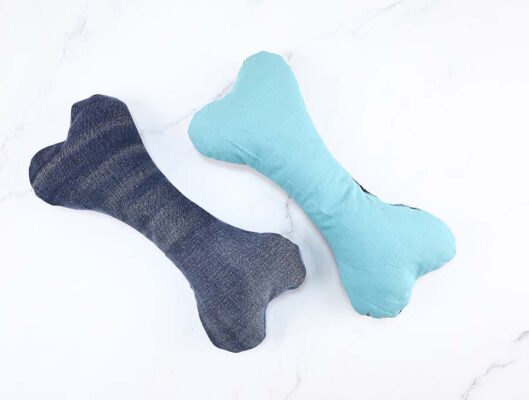 DIY Dog Bone Toy Out Of Jeans ⋆ Hello Sewing
