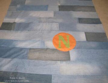 17+ DIY Denim Quilt Ideas [Great For Upcycling Old Jeans] ⋆ Hello Sewing