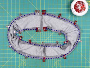 How To Make A DIY Steering Wheel Cover In 10 Minutes ⋆ Hello Sewing