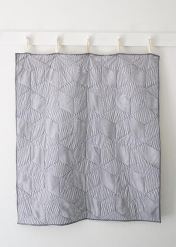 Tumbling Blocks Quilts Patterns [Traditional Methods And Modern Twists ...