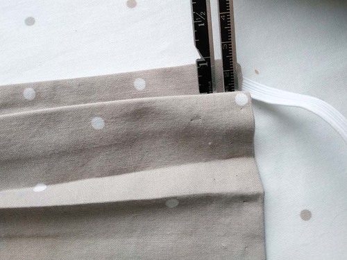 DIY Surgical Face Mask In 5 Minutes [Tutorial + VIDEO]