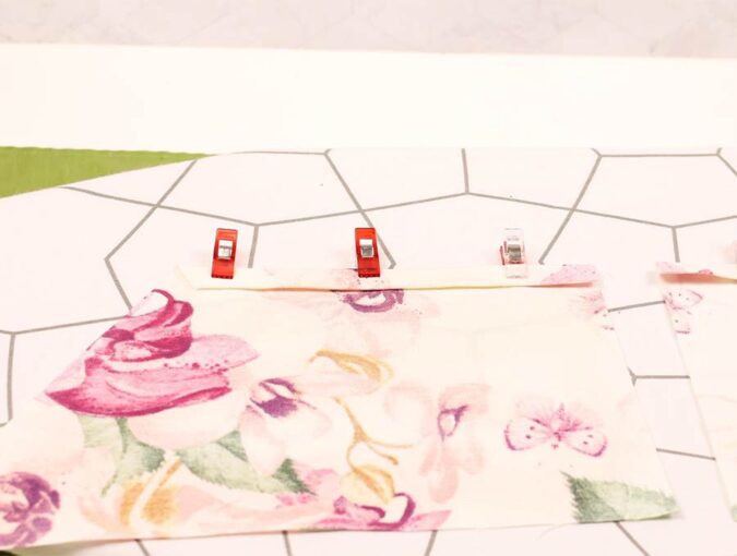 DIY Triangular Wedge Pillow For Keeping Your Body At Higher Angle ⋆ ...